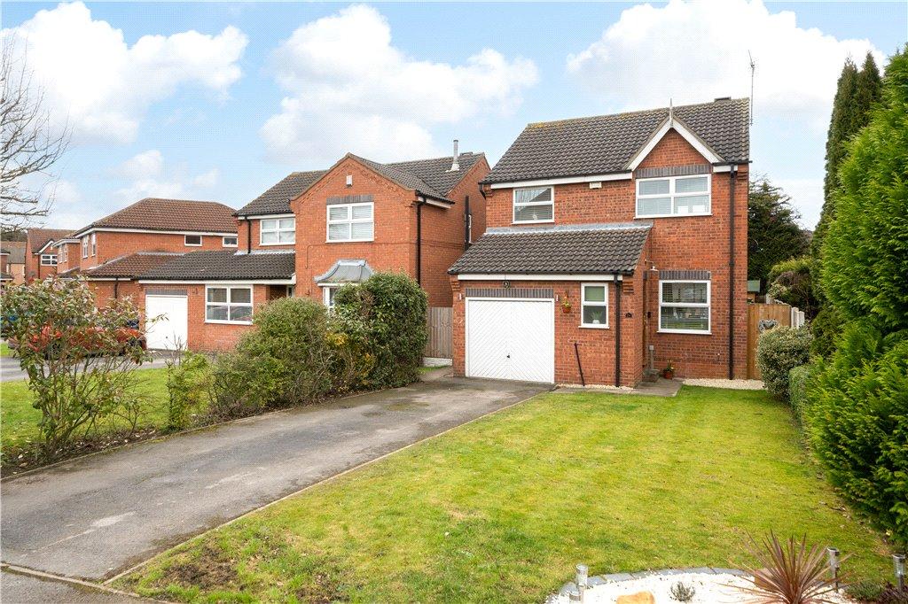 Old Farm Way, Selby YO8 3 bed detached house - £300,000