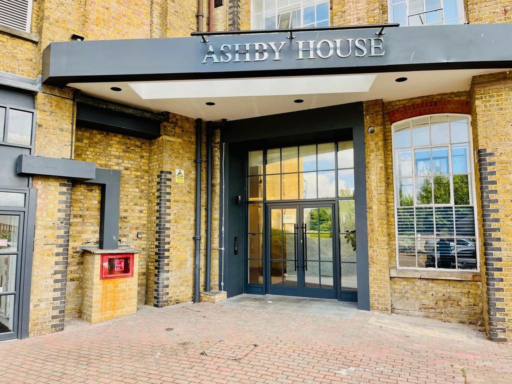 Ashby House, Brook Street, Chelmsford 1 bed apartment - £1,300 pcm (£ ...