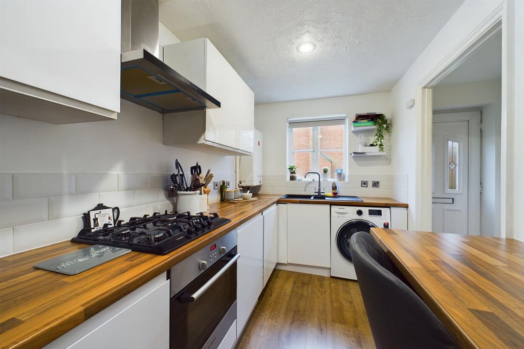 Woodruff Road, Thetford, IP24 2 bed semi-detached house for sale - £210,000