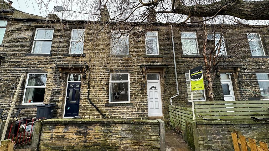 Stansfield Place, Idle, Bradford 2 bed terraced house to rent - £800 ...