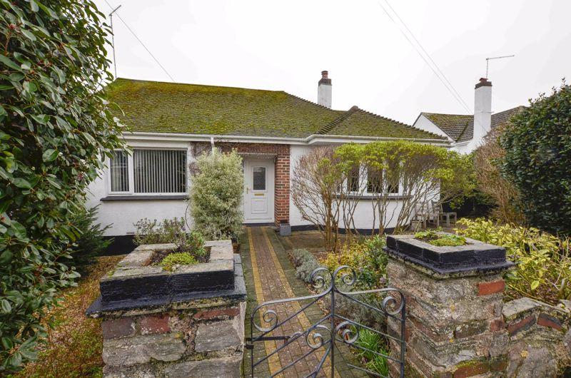 CROSS PARK BRIXHAM 2 bed semi-detached bungalow for sale - £325,000