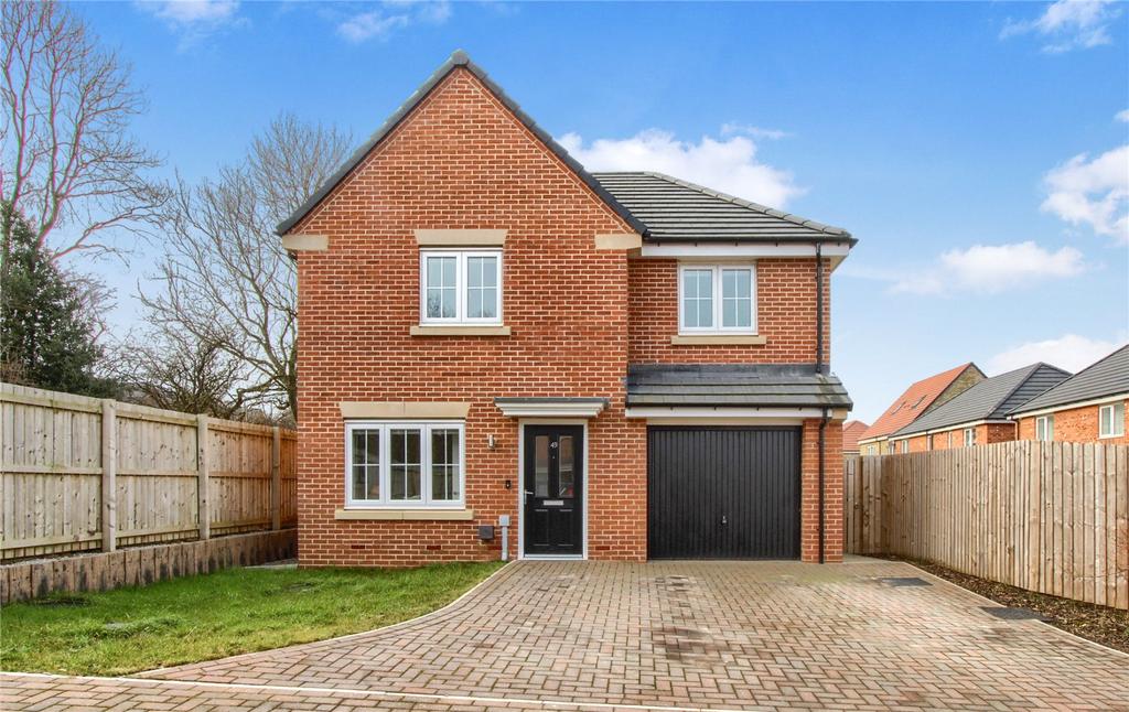 Whinfell Drive, Normanby 4 bed detached house - £239,950
