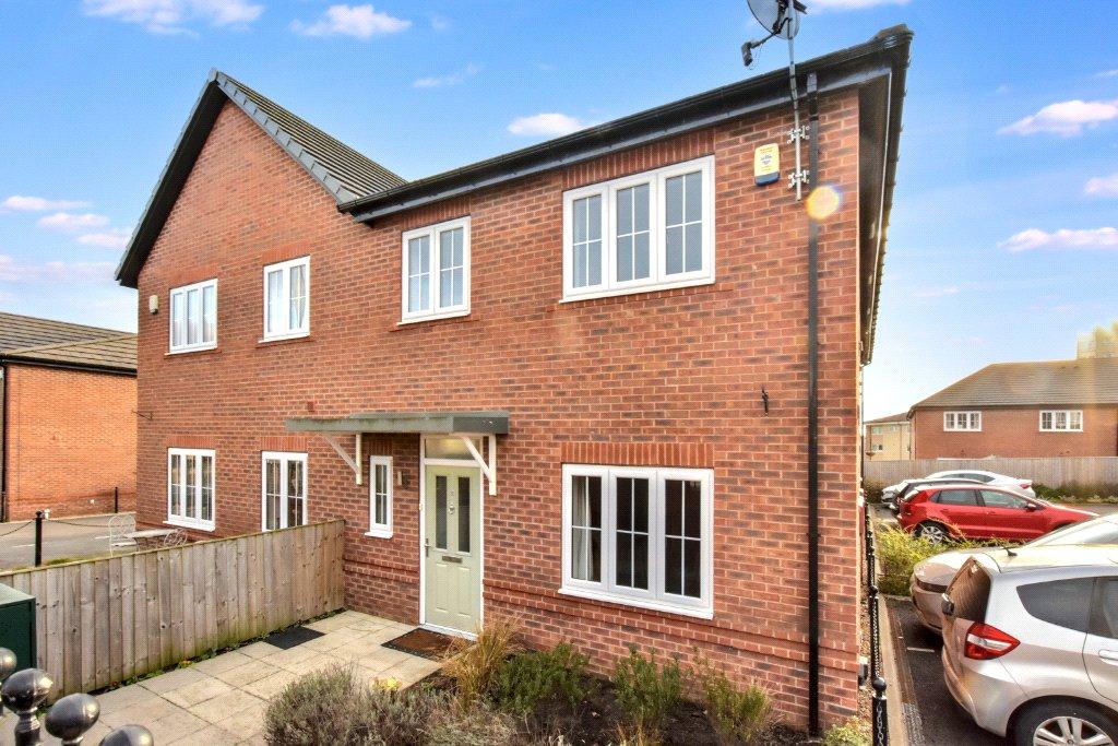 Eden Place, Kirkstall Hill, Leeds... 2 bed terraced house - £230,000