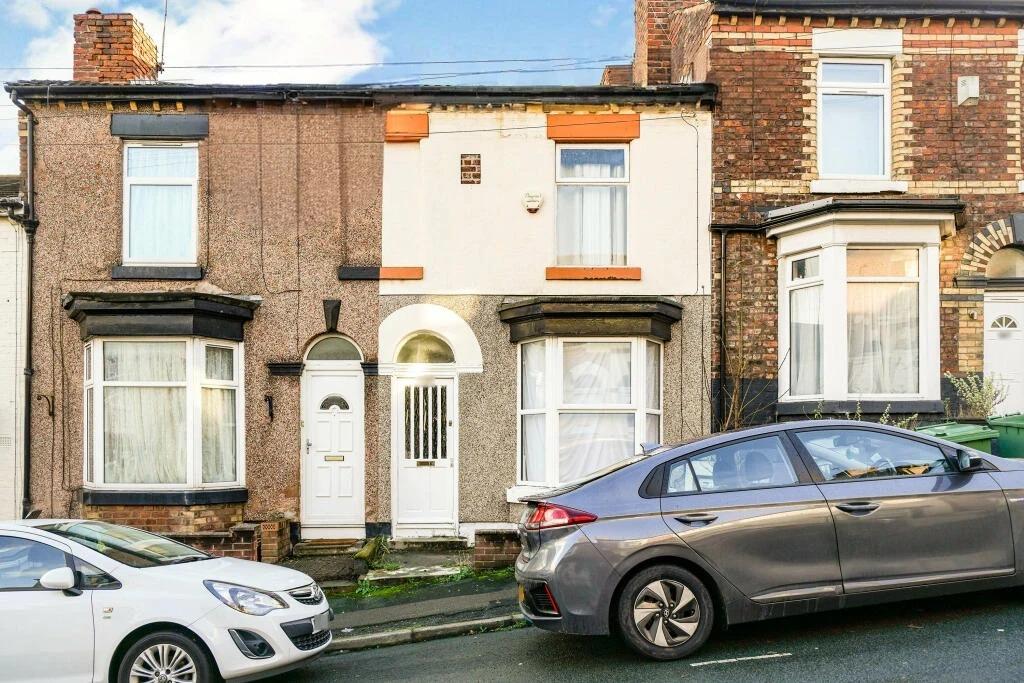 Rodney Street, Birkenhead CH41 2 bed terraced house - £75,000