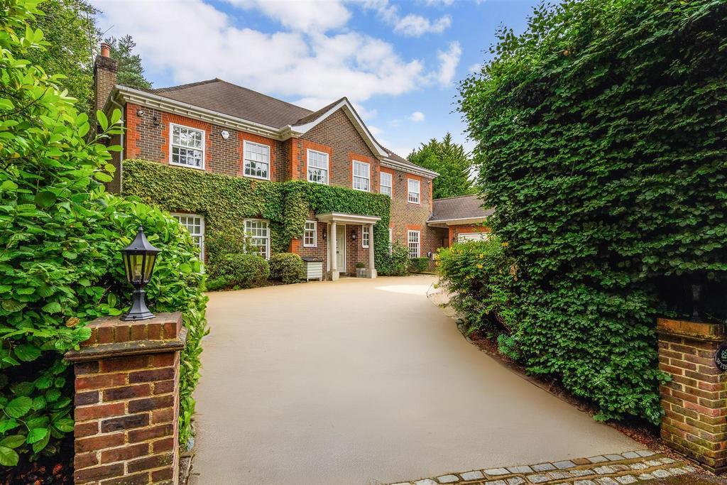 Springfield Road, Camberley 4 bed detached house - £1,695,000