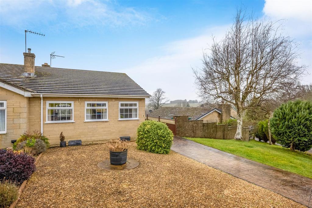 Park Road, Chipping Norton OX7 1 bed semi-detached bungalow - £320,000