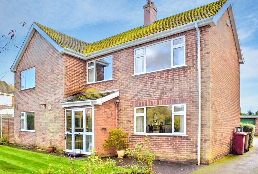 Chapel Lane, Elsham, Brigg... 3 bed detached house - £240,000