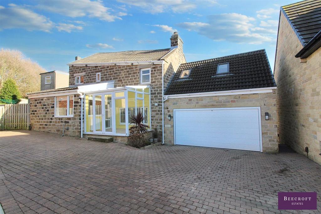 New Road, Staincross, Barnsley 4 bed detached house for sale - £295,000