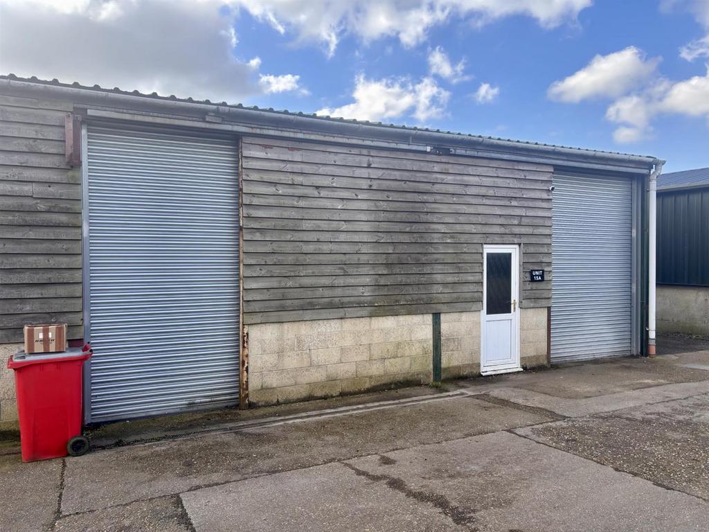 Unit 15A, Lycroft Farm Industrial unit - £1,200 pcm (£277 pw)