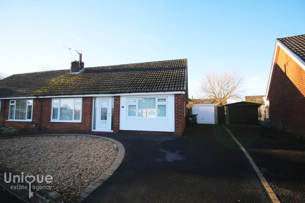 Ash Drive, Warton PR4 2 bed bungalow for sale - £205,000