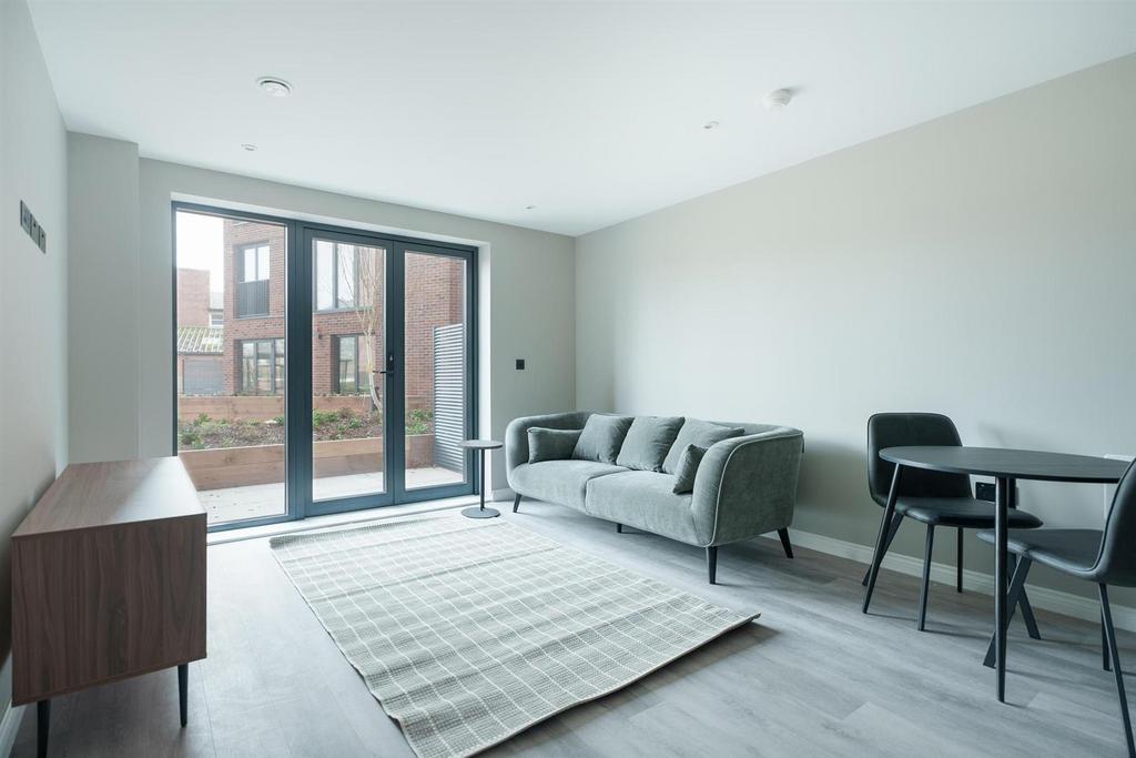 Springwell Gardens, Springwell Road... 1 bed apartment - £1,075 pcm (£ ...