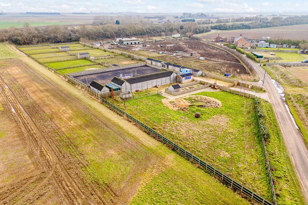 Cut End Road, Fishtoft Equestrian property for sale - £250,000