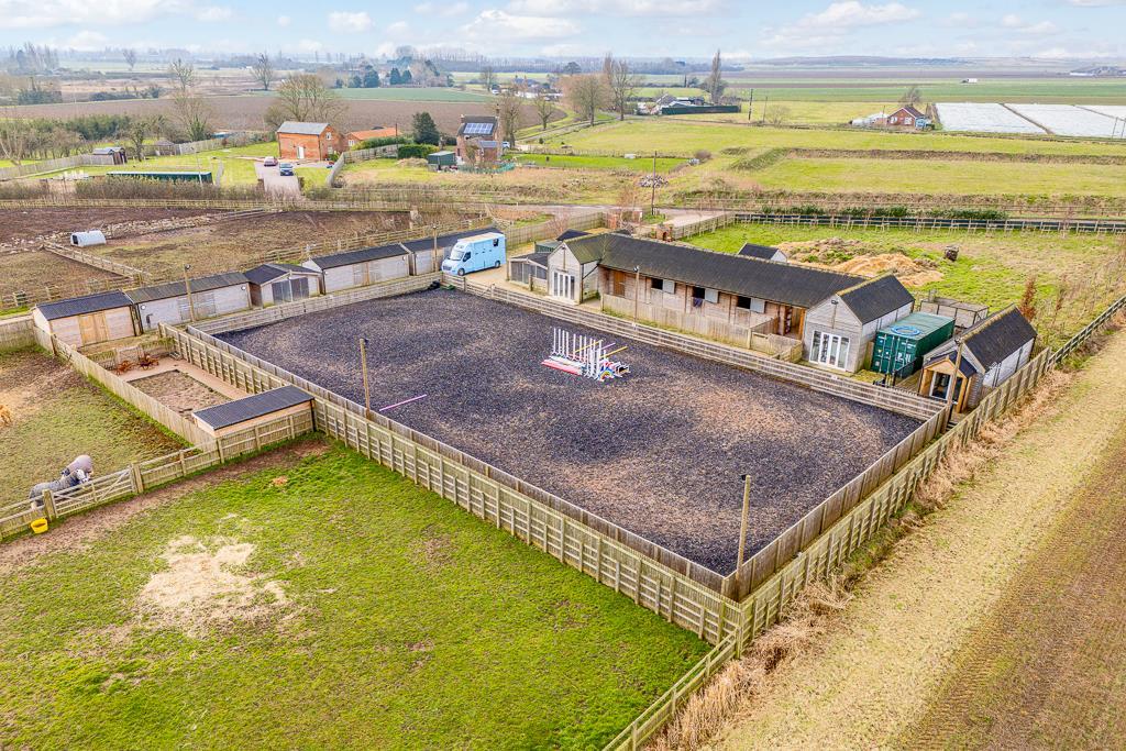 Cut End Road, Fishtoft Equestrian property for sale - £250,000