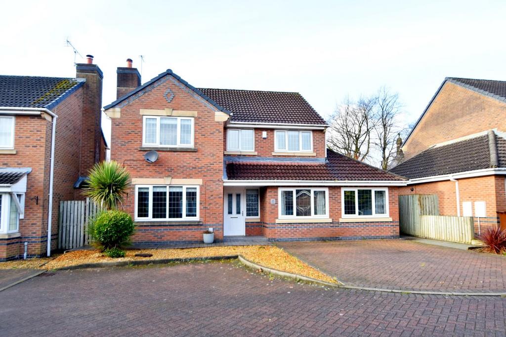 Castle Hey Close, Bury BL9 5 bed detached house - £549,950