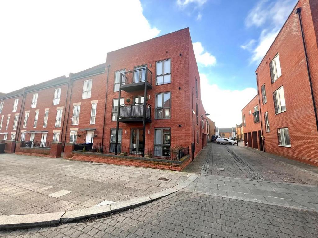 Ashby Wood Mews, Upton, Northampton NN5 1 bed apartment for sale - £65,250