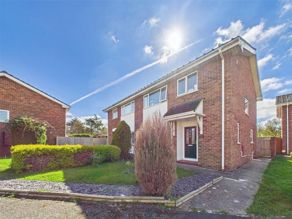 Golden Vale, Churchdown, Gloucester... 3 bed semi-detached house for ...
