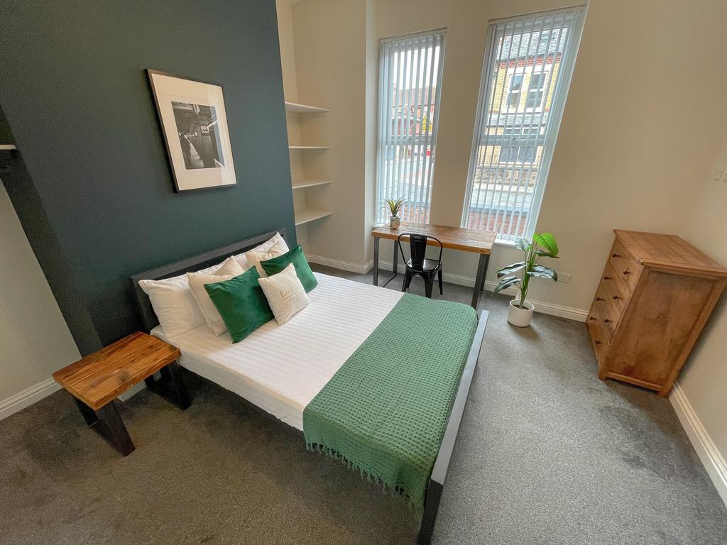 Salisbury Road, L15 2HU, 5 bed house - £585 pcm (£135 pw)