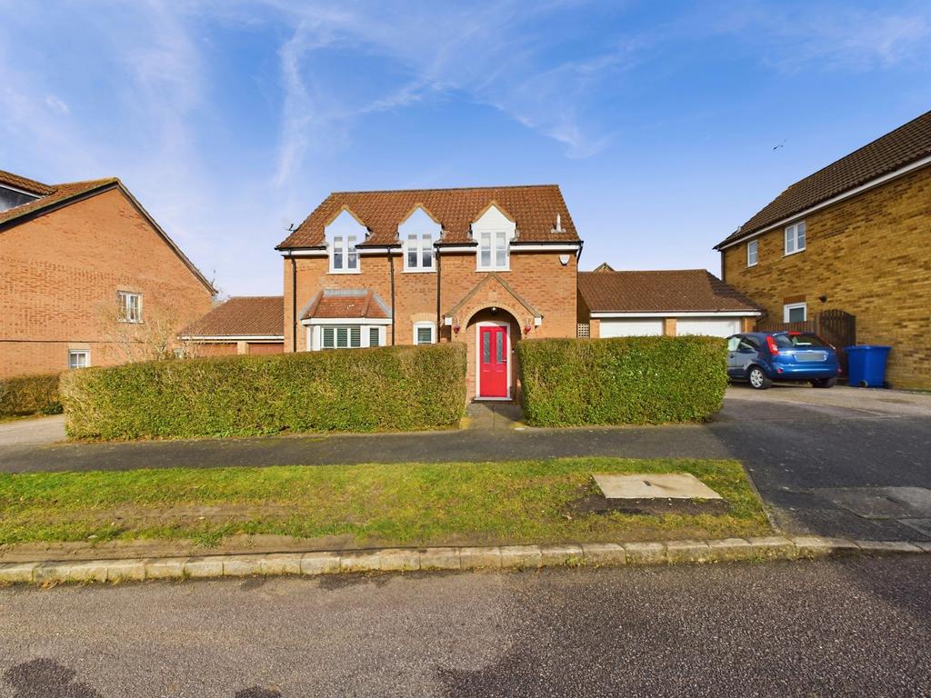 Clark Crescent, Towcester, NN12 4 bed detached house for sale - £425,000