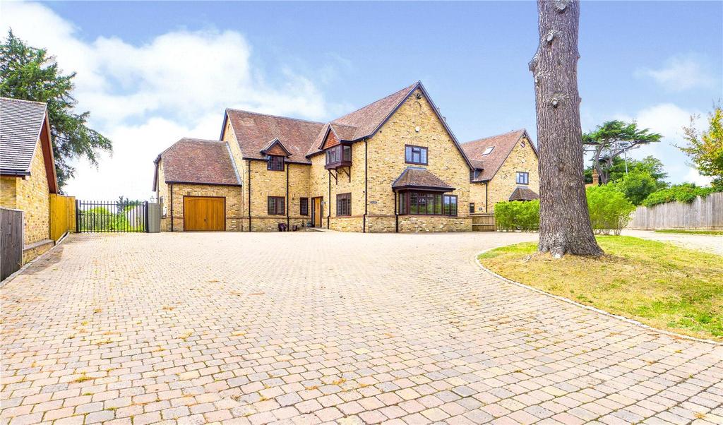Burghfield Bridge, Burghfield... 3 bed detached house - £3,150 pcm (£ ...