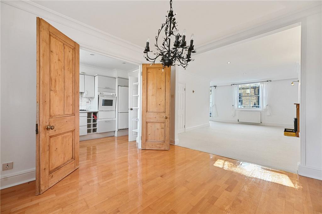 Drayson Mews, Kensington, London, W8 2 bed terraced house - £5,200 pcm ...