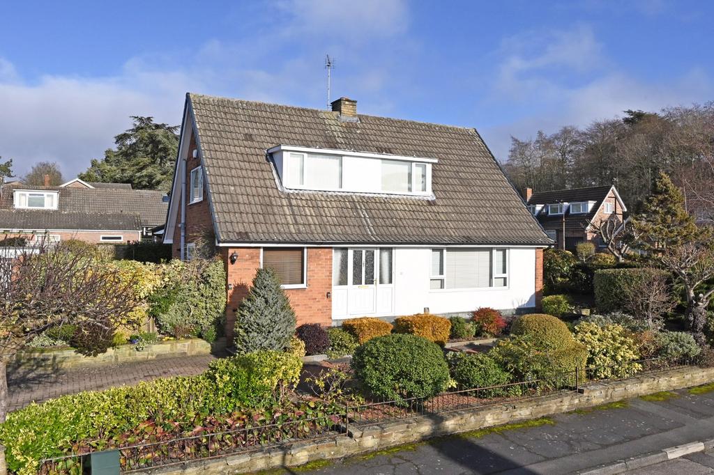 Parkside Close, Holgate, York, YO24 3 bed detached house - £435,000