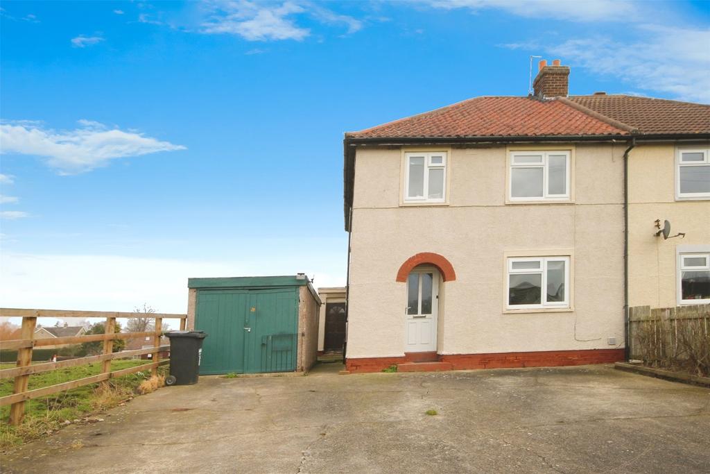 Bowling Green Lane, Manfield... 3 bed semi-detached house - £250,000