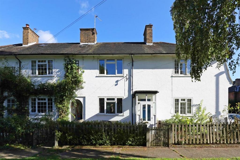 Huntingfield Road, Putney, London 2 bed end of terrace house - £2,000 ...