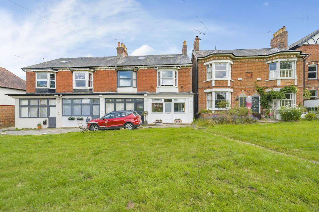 Lower Green Road, Rusthall, Tunbridge... 2 bed apartment - £180,000