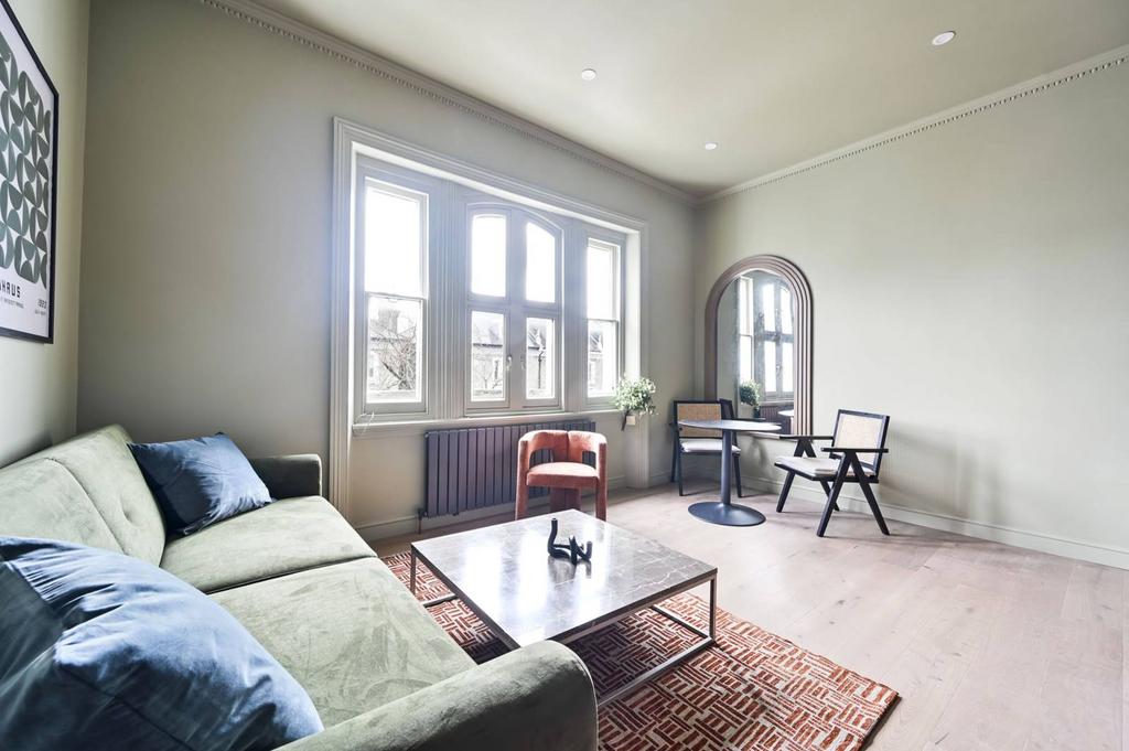Redcliffe Gardens, Chelsea, London, SW10 1 bed flat - £4,334 pcm (£ ...