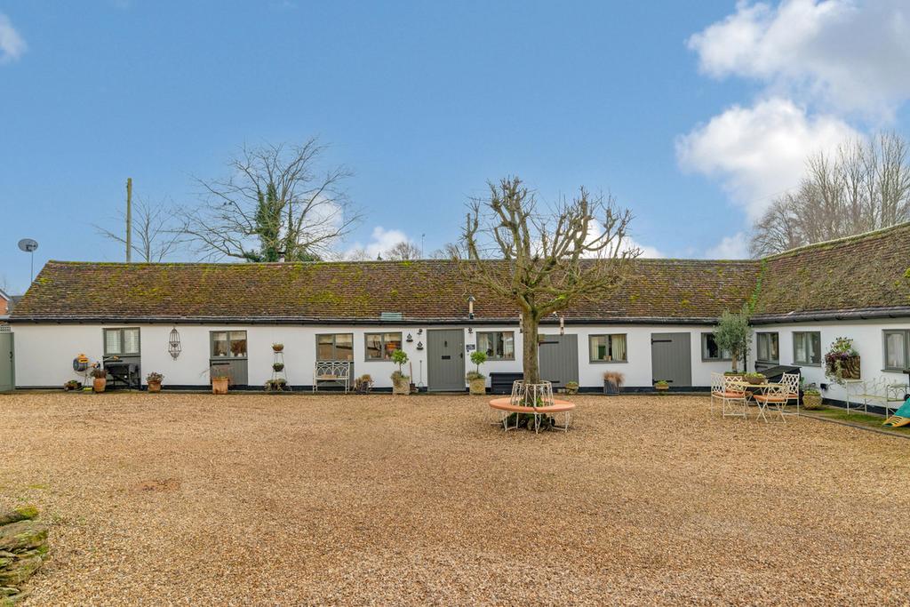 Draycote Rugby, Warwickshire, CV23 9RB 4 bed barn conversion for sale ...