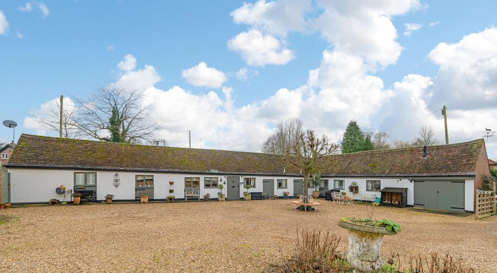 Draycote Rugby, Warwickshire, CV23 9RB 4 bed barn conversion for sale ...