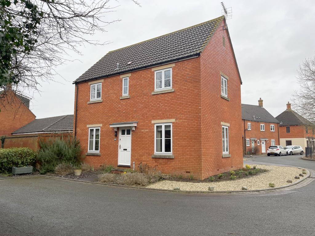 Walton Cardiff, Tewkesbury GL20 3 bed detached house for sale - £350,000