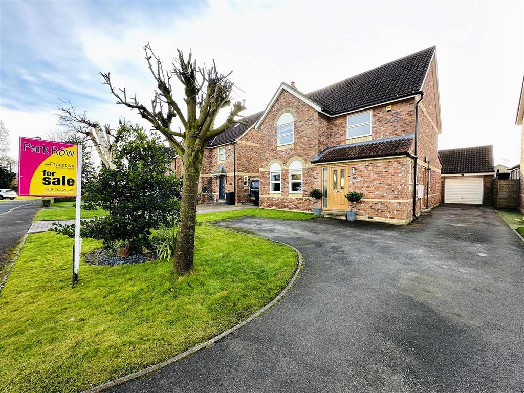 Park Lane, Burn, Selby 4 bed detached house for sale - £400,000
