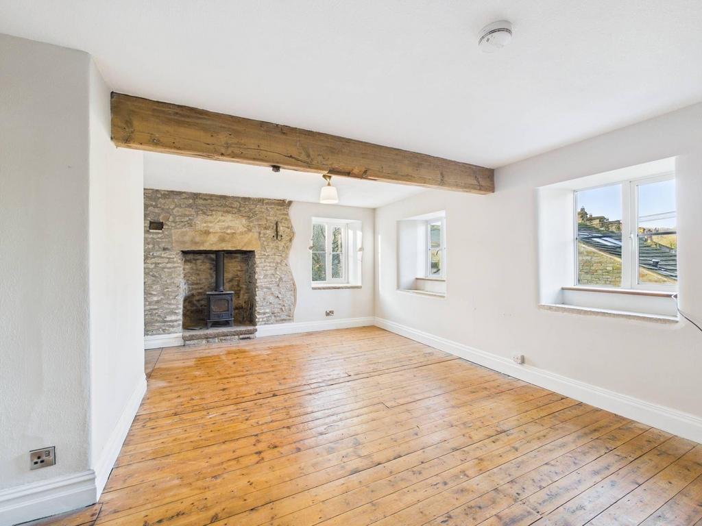 The Wend, Carleton, BD23 2 bed duplex - £725 pcm (£167 pw)