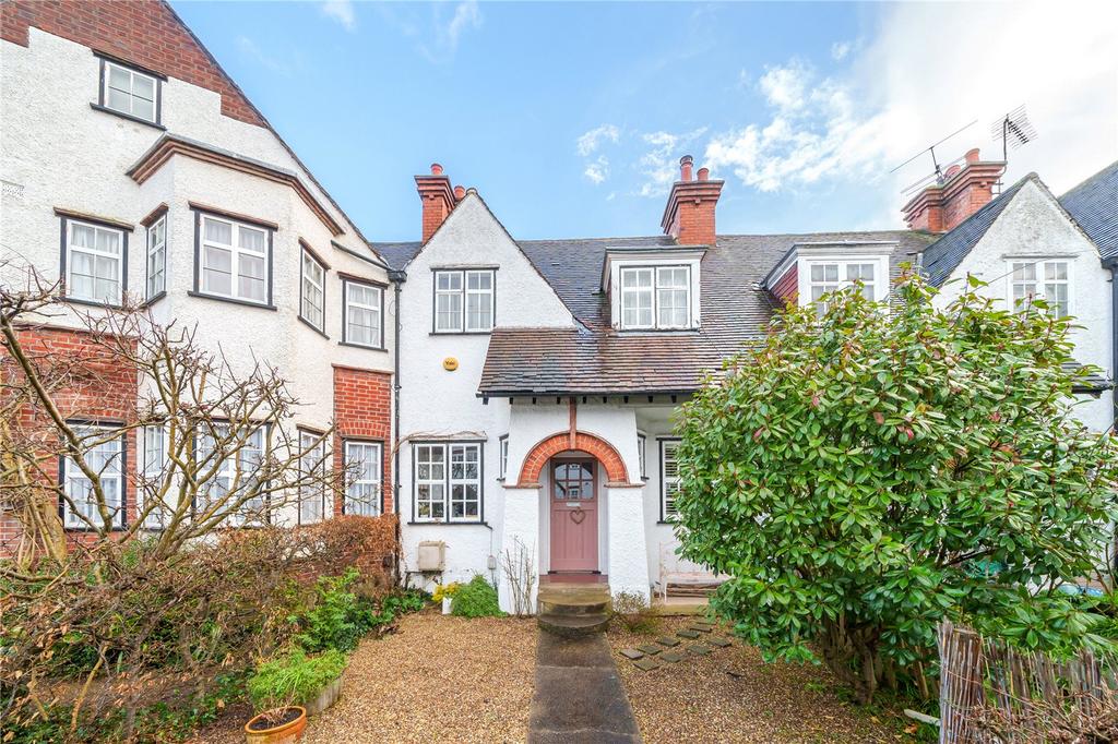 Ludlow Road, Ealing 3 bed terraced house for sale - £825,000