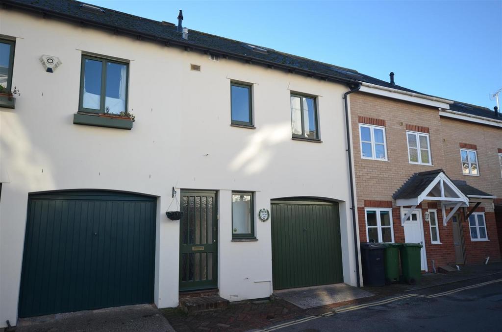 Lucky Lane, Exeter, EX2 4UJ 3 bed detached house - £1,350 pcm (£312 pw)