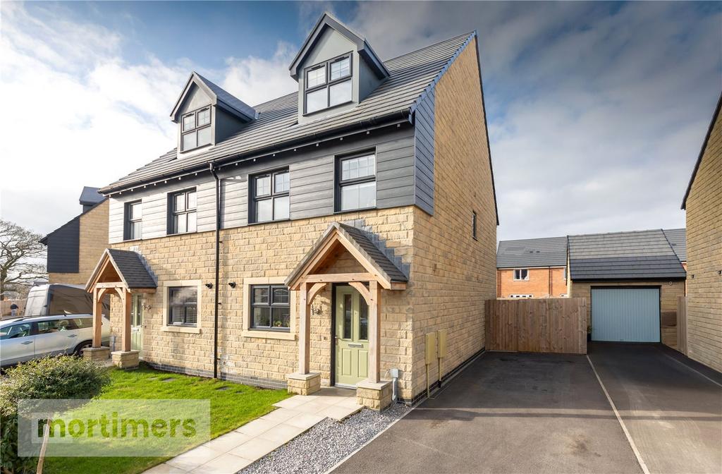 Higher Standen Drive, Clitheroe... 3 bed semi-detached house for sale ...