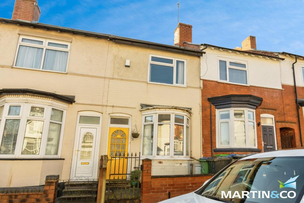 Linden Road, Bearwood, B66 2 bed terraced house - £195,000
