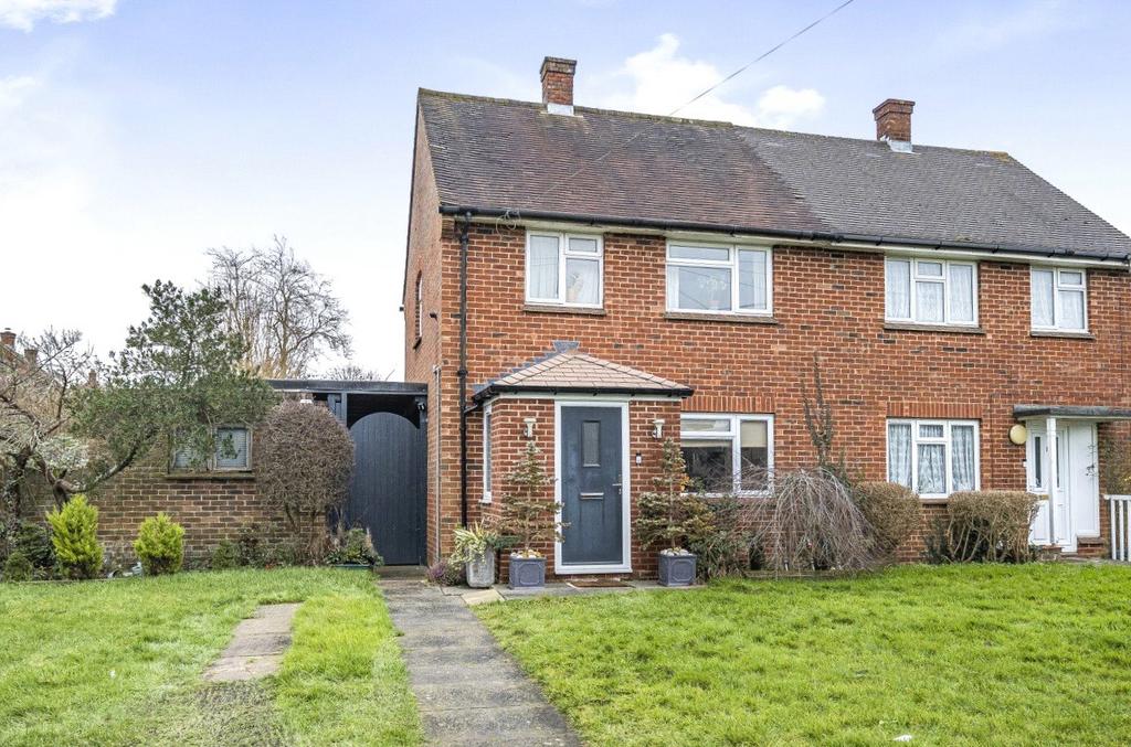 South Side, The Cardinals, Tongham... 2 bed semi-detached house for ...