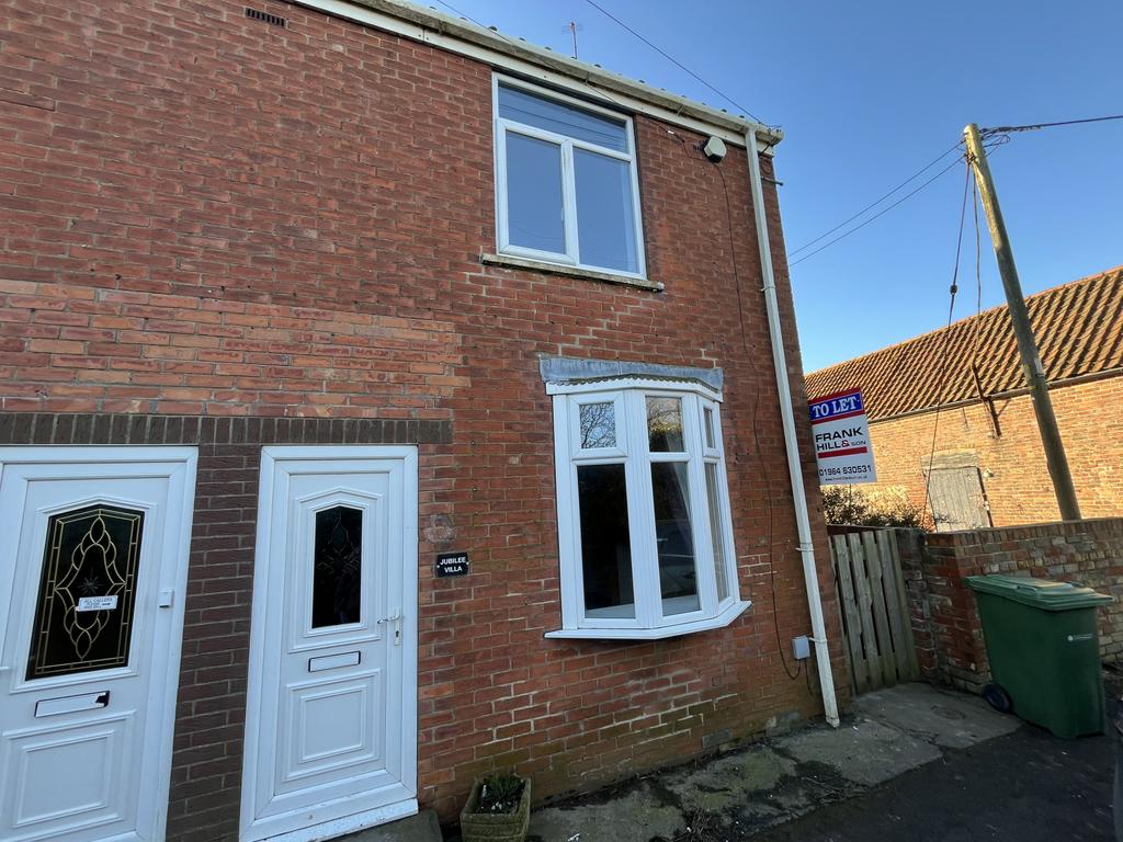 Jubilee Villa, Northside Road, HU19 2 bed end of terrace house - £625 ...