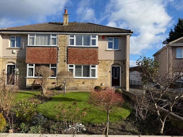 Robin Close, Eccleshill, Bradford 3 bed semi-detached house for sale ...