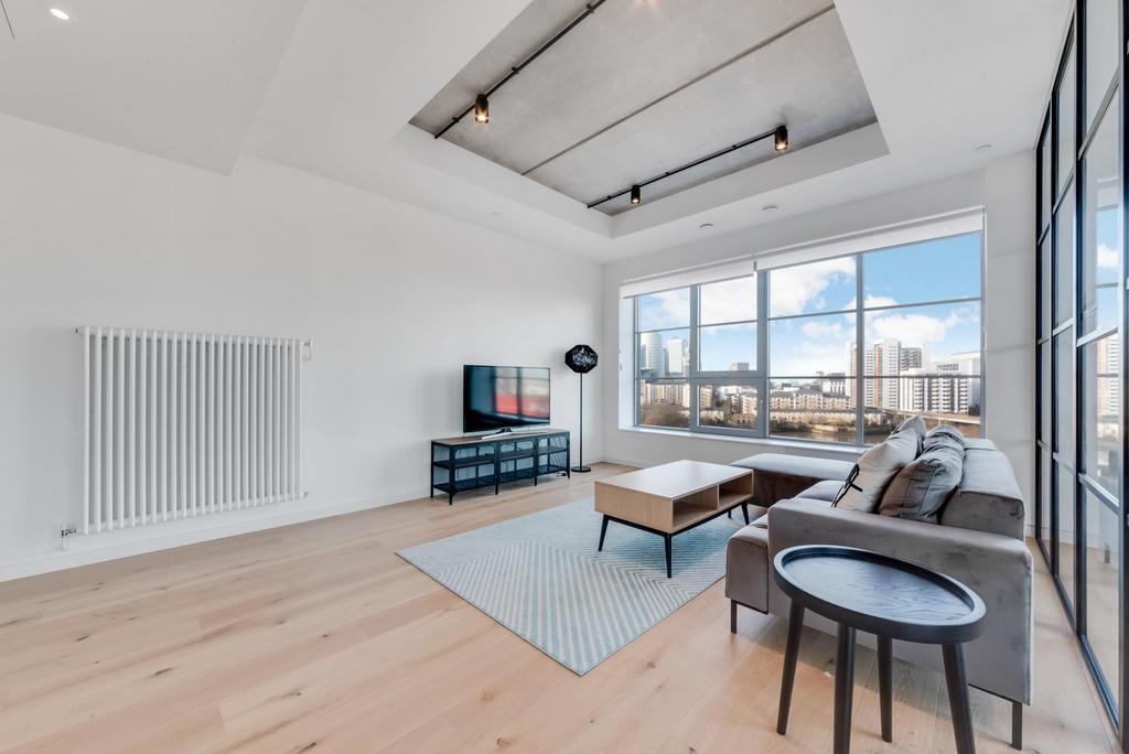 Douglass Tower, Goodluck Hope Walk... 2 bed apartment for sale - £725,000