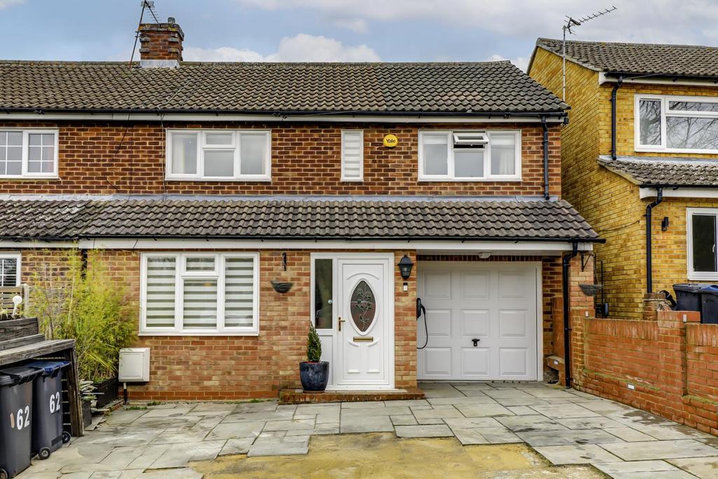 Thorley Park Road, Bishop's Stortford... 3 bed semi-detached house for ...
