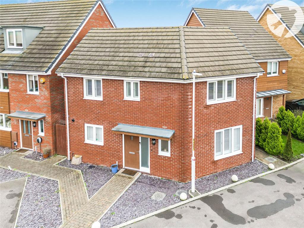 Tyndal Way, Dartford, Kent, DA1 3 bed detached house for sale - £400,000