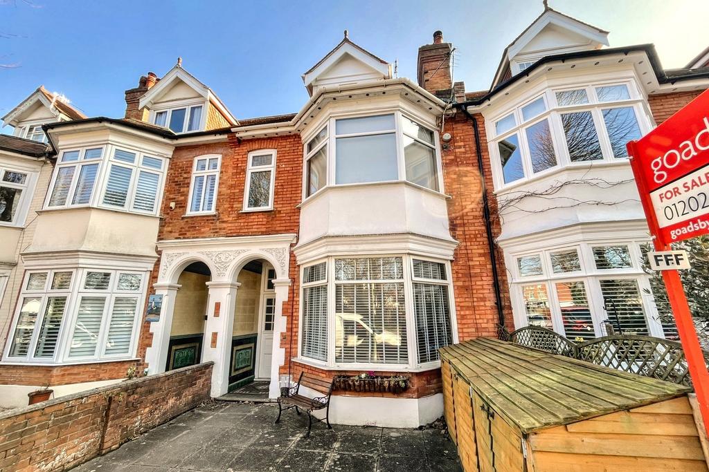 Southbourne 1 bed flat - £164,000