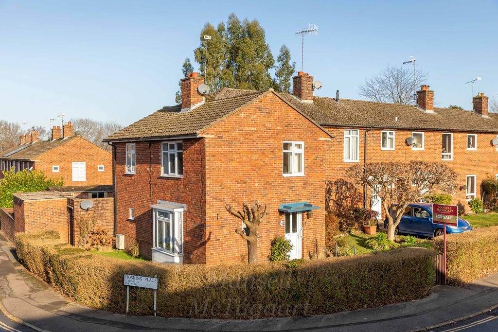 Holtye Avenue, East Grinstead RH19 3 bed end of terrace house for sale ...