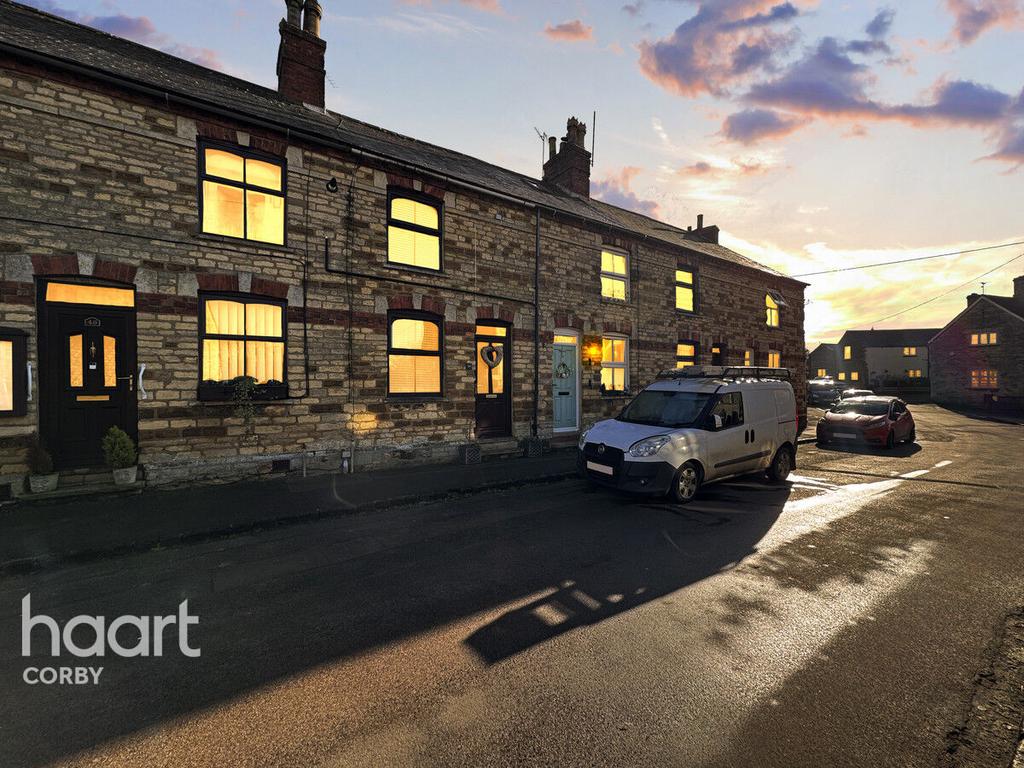 High Street, Gretton, Corby, NN17 2 bed cottage for sale - £230,000