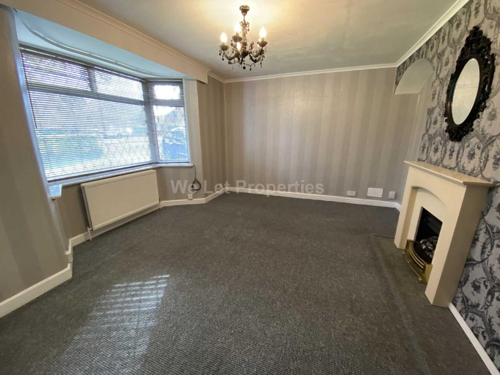 Woodhouse Lane, Manchester M22 3 bed house - £1,200 pcm (£277 pw)