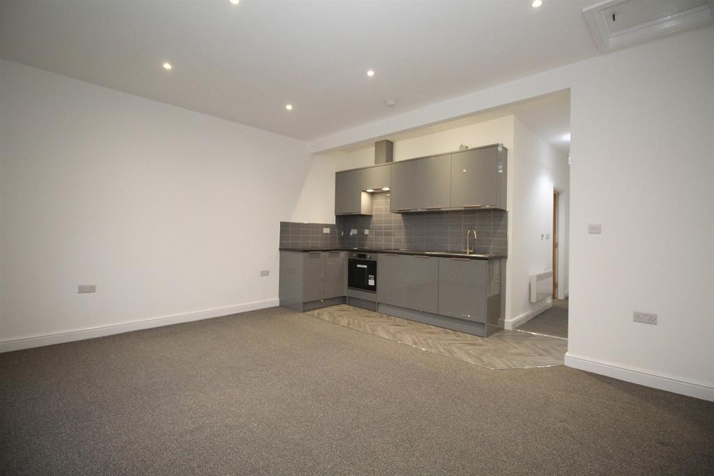Wharncliffe Road, Loughborough, LE11 1 bed flat - £700 pcm (£162 pw)