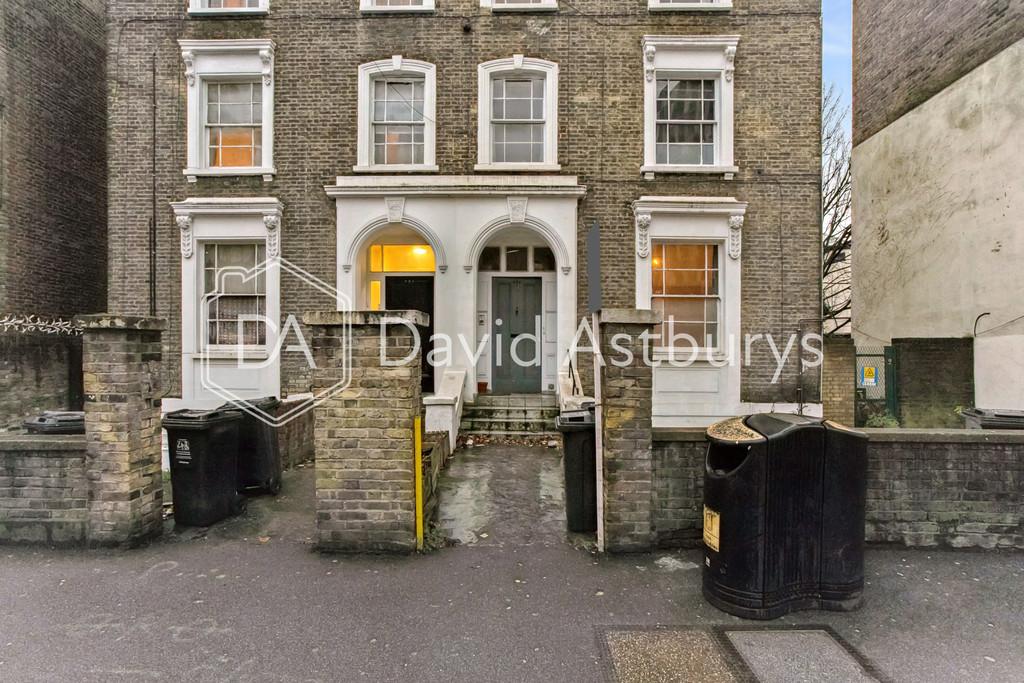 Dalston Lane, Hackney, London 3 bed maisonette - £3,300 pcm (£762 pw)